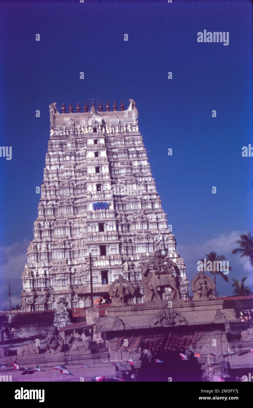 Ramanathaswamy Temple is a Hindu temple dedicated to the god Shiva ...