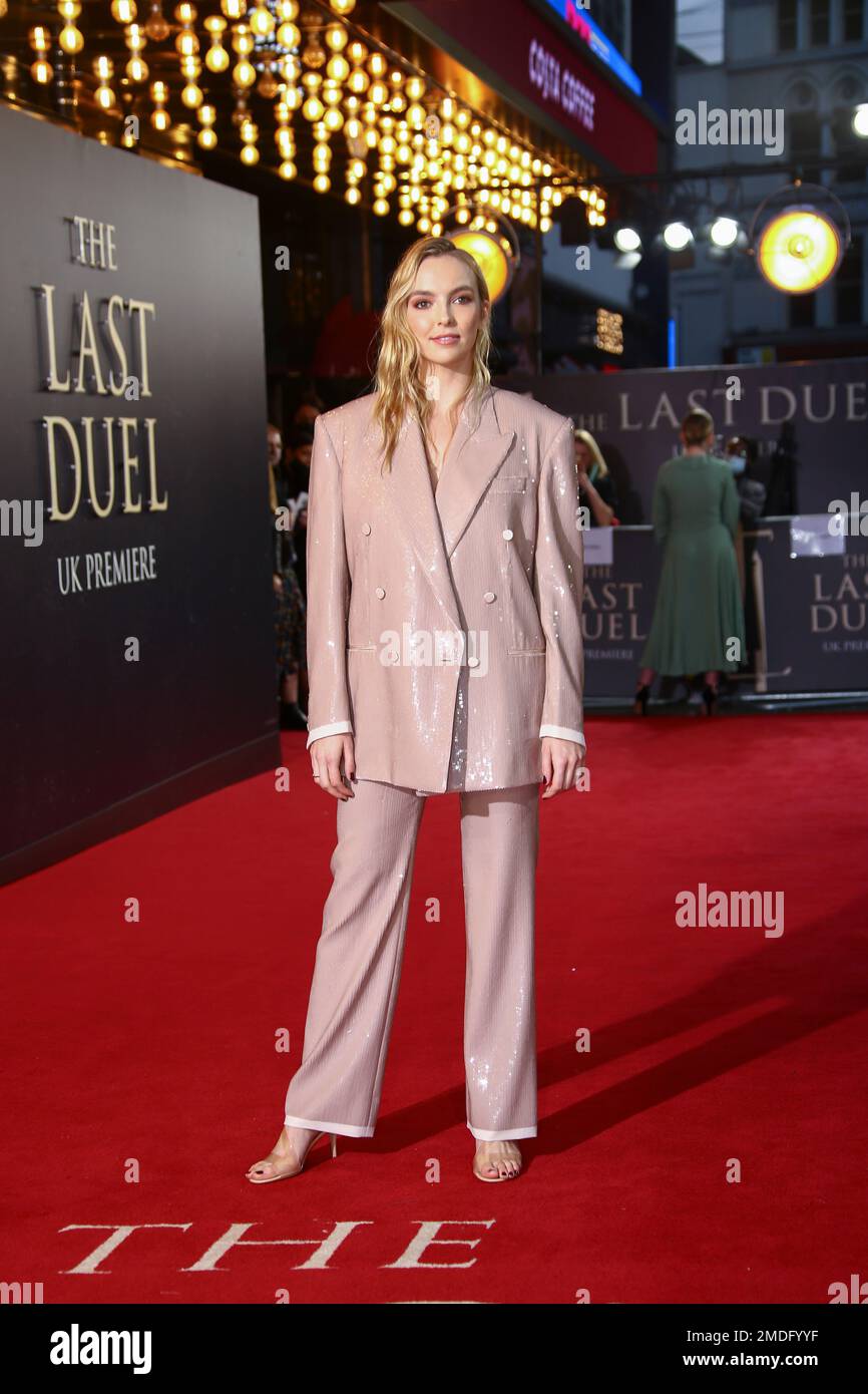 Jodie Comer poses for photographers at the premiere of the film 'The ...