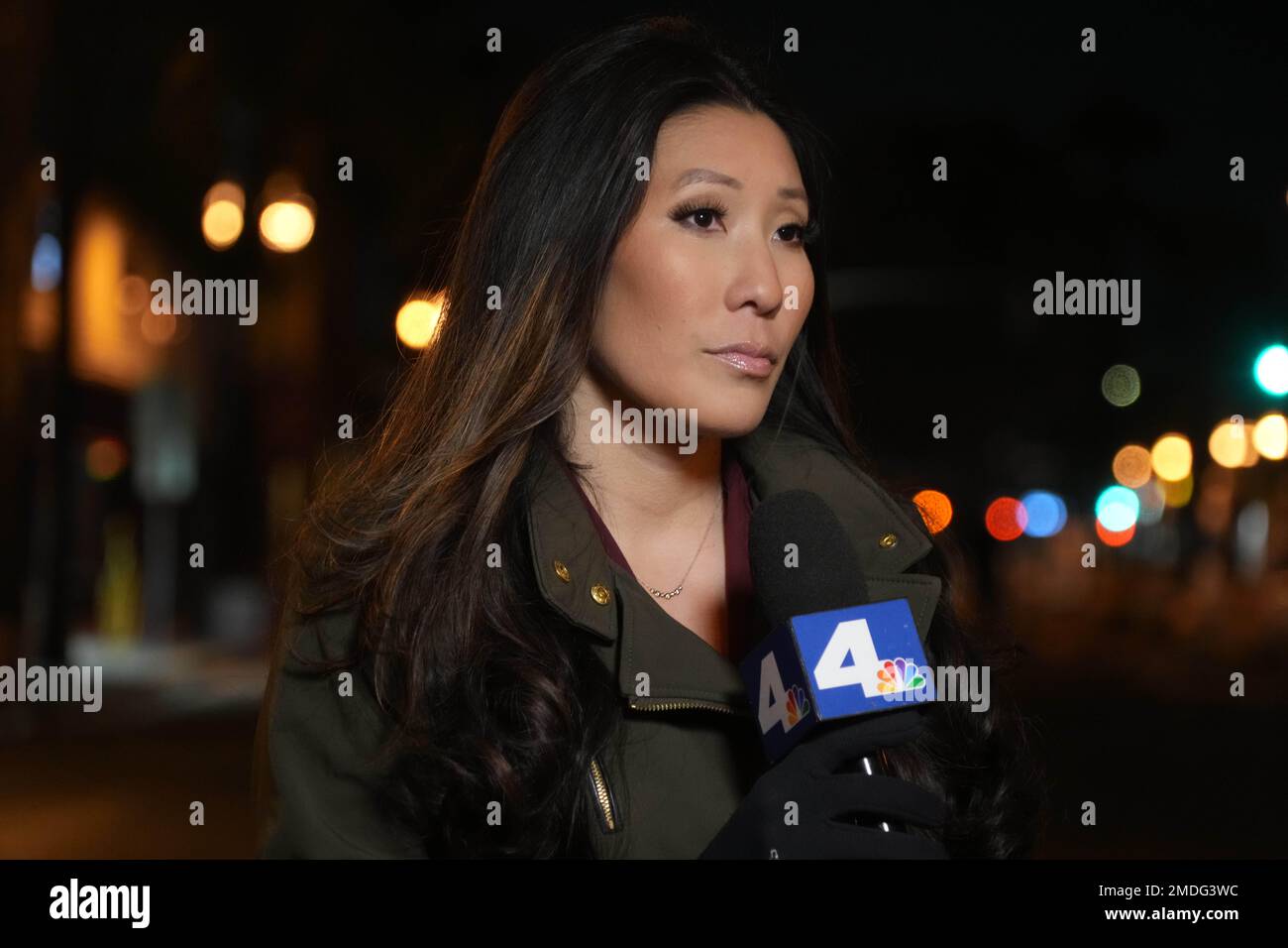 Setting off manhunt for suspect hi-res stock photography and images - Alamy
