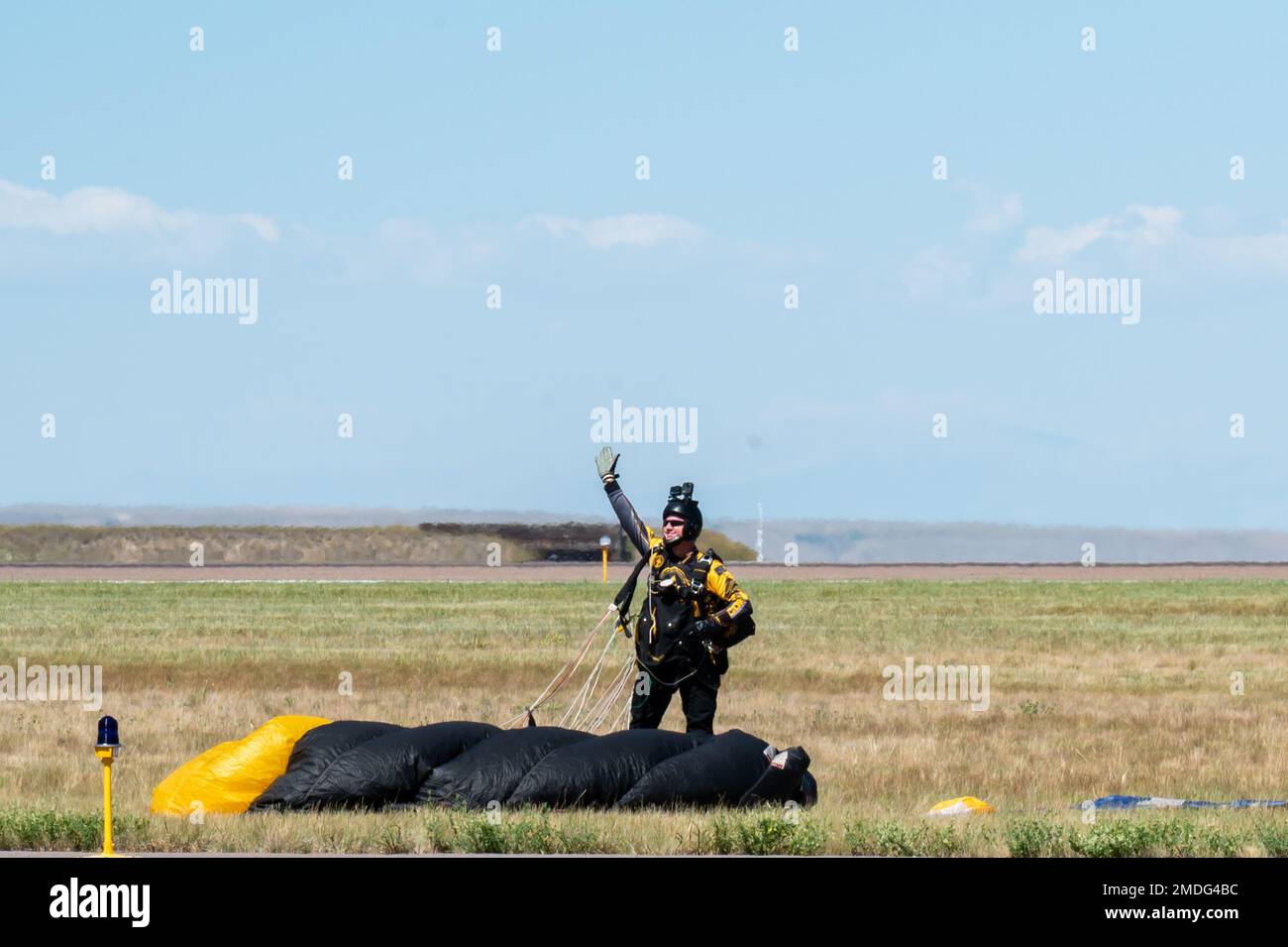 A member of the U. S. Special Operations Command Parachute Team (Para ...