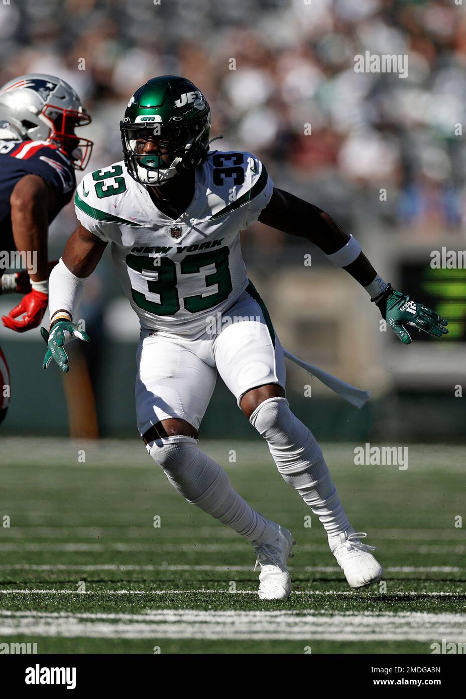 New York Jets free safety Adrian Colbert (33) in action against the New ...