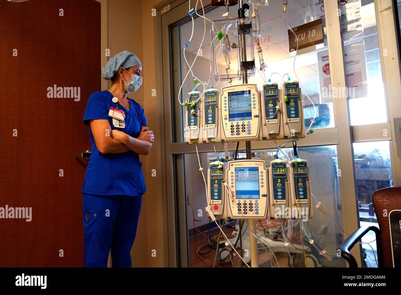 FILE - In this Aug. 17, 2021, file photo, nursing coordinator Beth ...
