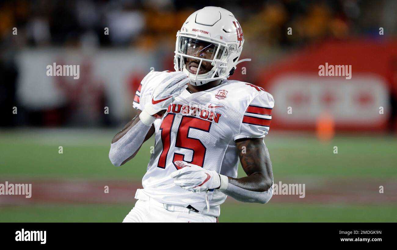 Houston wide receiver Jaylen Erwin (15) during an NCAA football game on ...