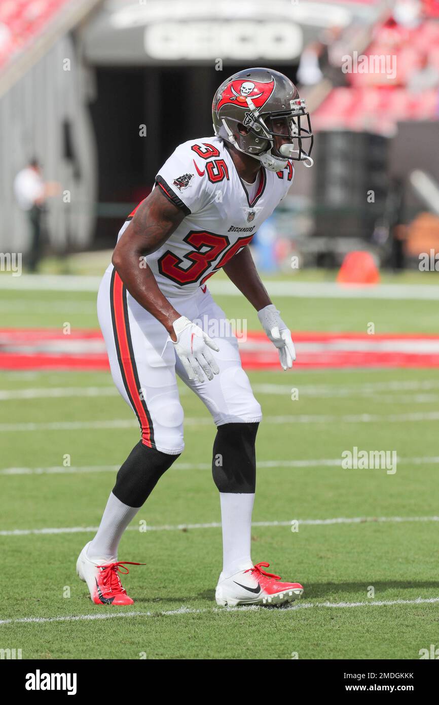 Tampa Bay Buccaneers defensive back Jamel Dean (35) plays during a NFL ...