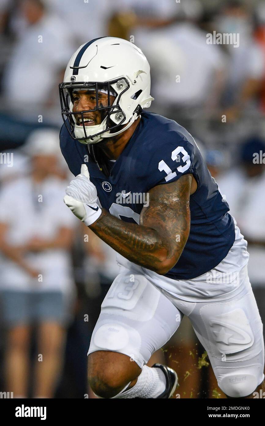 Penn State linebacker Ellis Brooks (13) warms up for an NCAA college ...