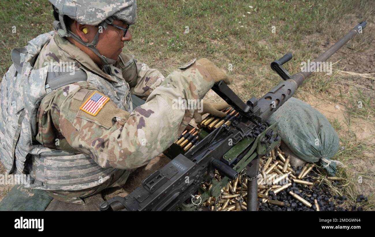 U.S. Army Spc. Jorge Tenemeaza, 470th Movement Control Battalion food ...