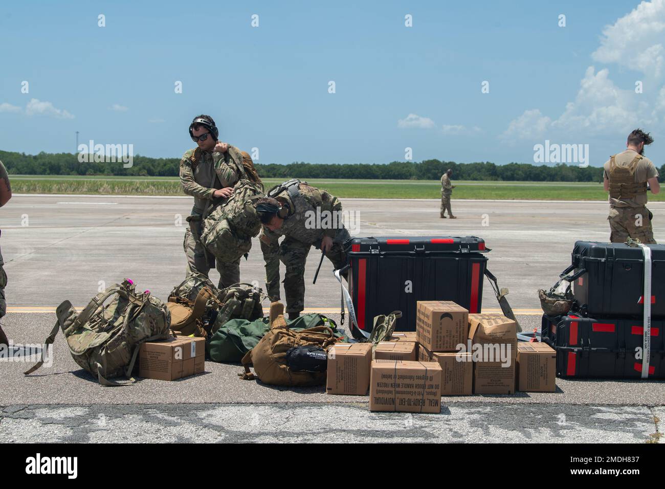 75th fighter generation squadron hi-res stock photography and images ...