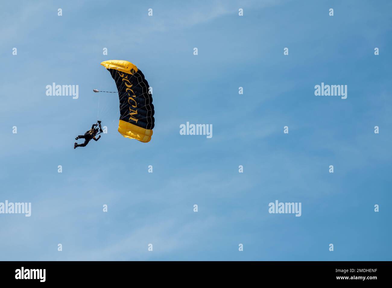 The U. S. Special Operations Command Parachute Team (Para-Commandos ...