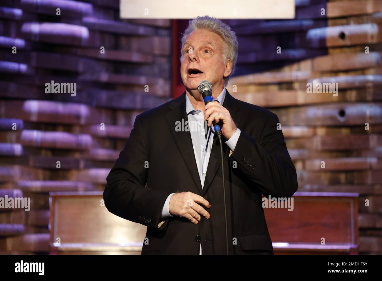 Comedian Frank Vignola performs live comedy at City Winery Bar & Grill ...