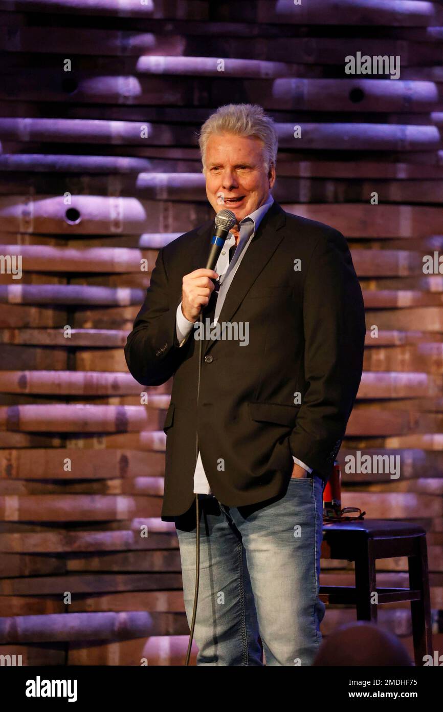 Comedian Frank Vignola performs live comedy at City Winery Bar & Grill ...