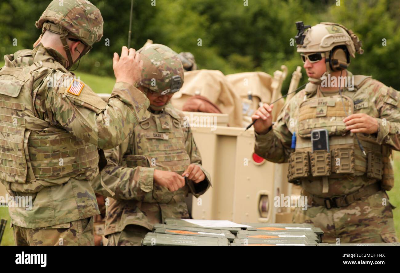 U.S. Army Soldiers assigned to 1st Squadron, 102nd Cavalry Regiment ...
