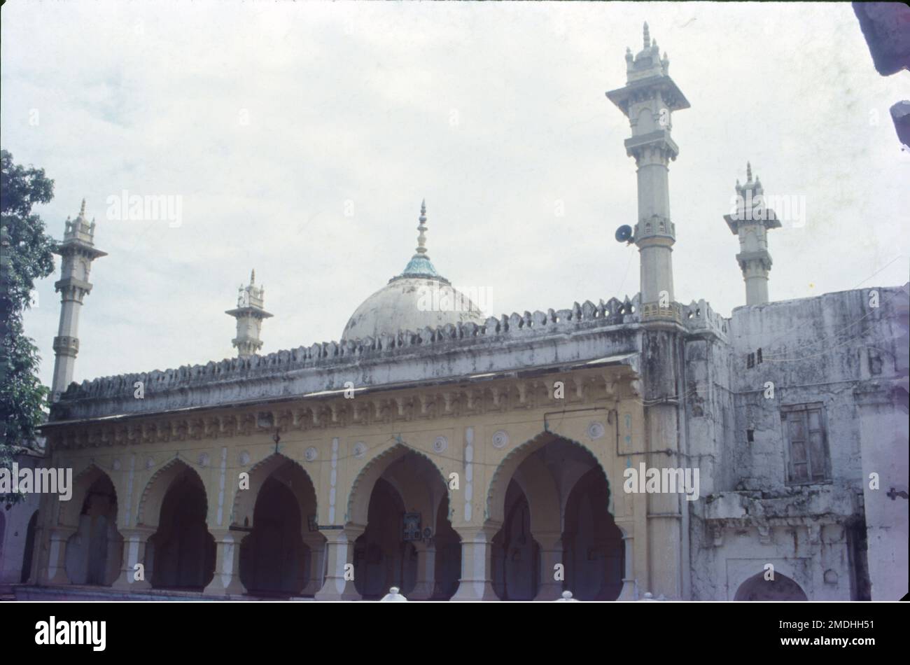 The Jama Masjid is a mosque built in 1612 AD, located near the Killa ...
