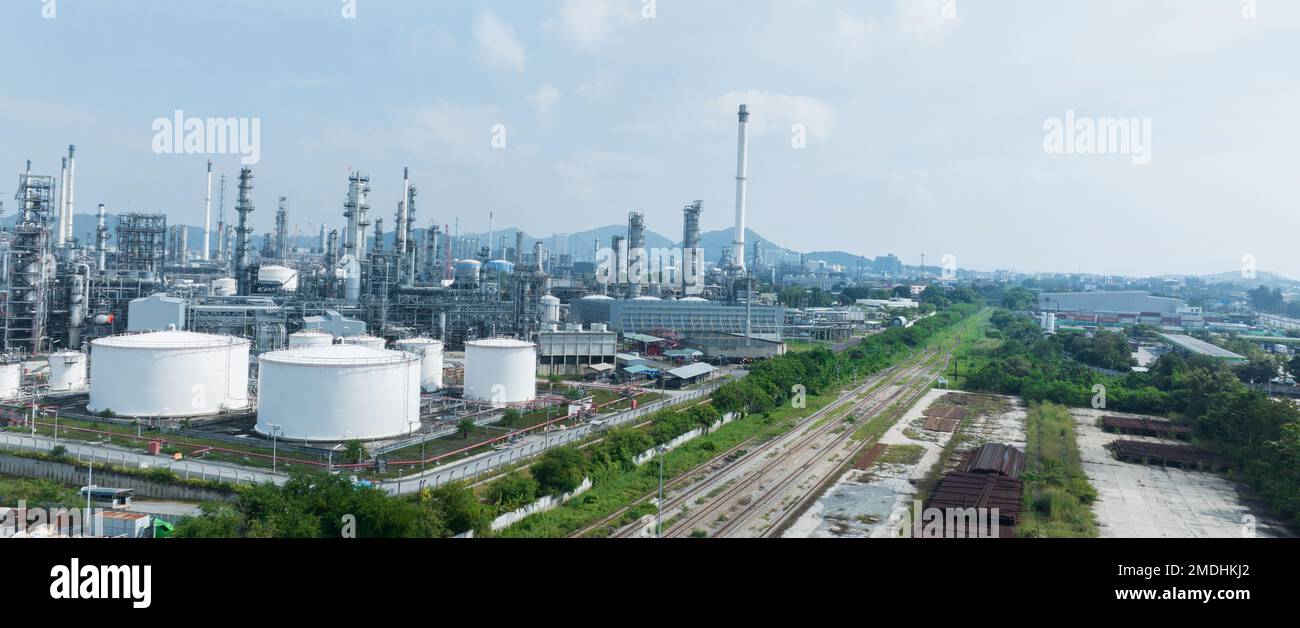 Oil Refinery Gas Chemical Equipment Prodiction import export Concept ...