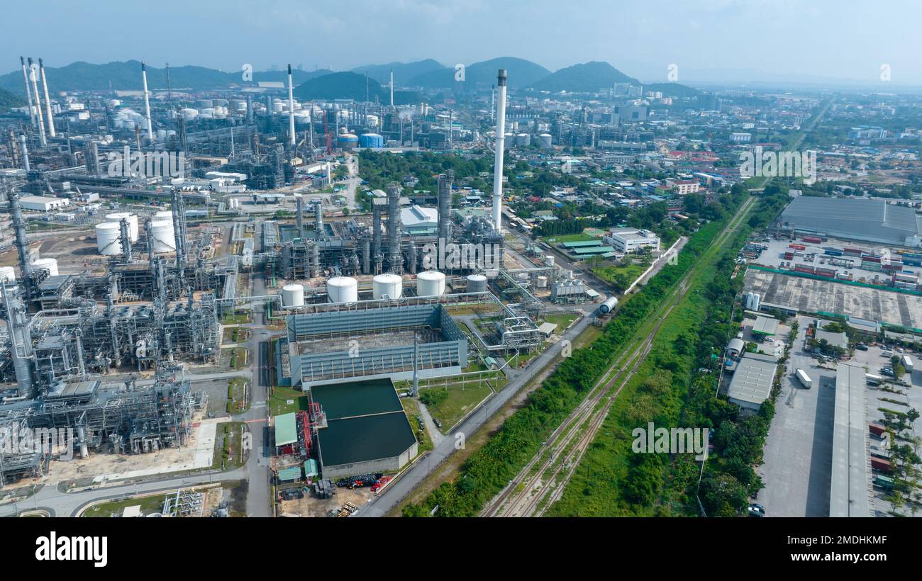 Oil Refinery Gas Chemical Equipment Prodiction import export Concept ...