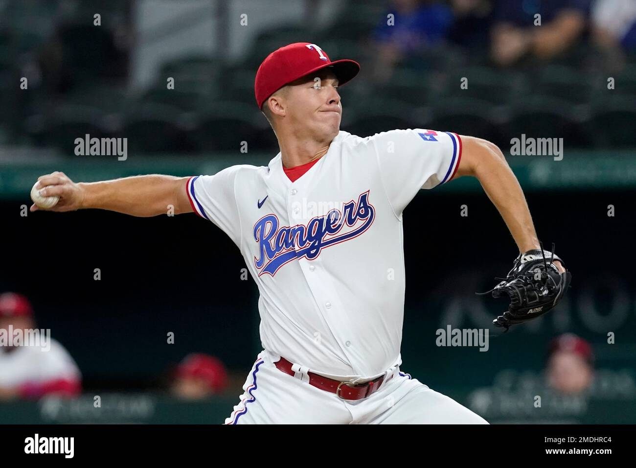 Texas Rangers starting pitcher Glenn Otto throws during the first ...