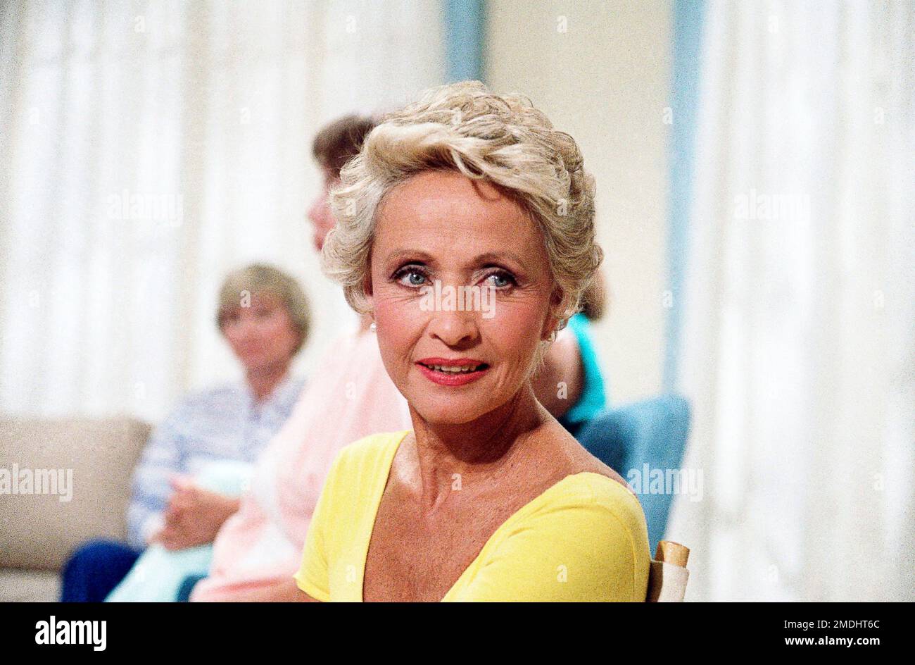 FILE - In this July 1986 file photo, Actress Jane Powell poses for a ...