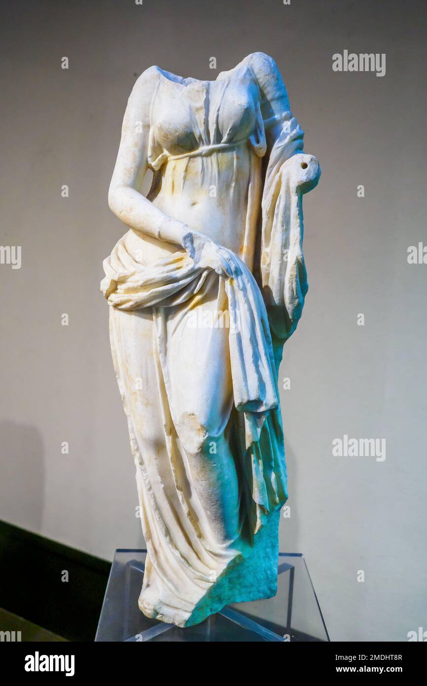 Statue of a Muse. Greek Islands coarse-grained marble. End of 2nd ...