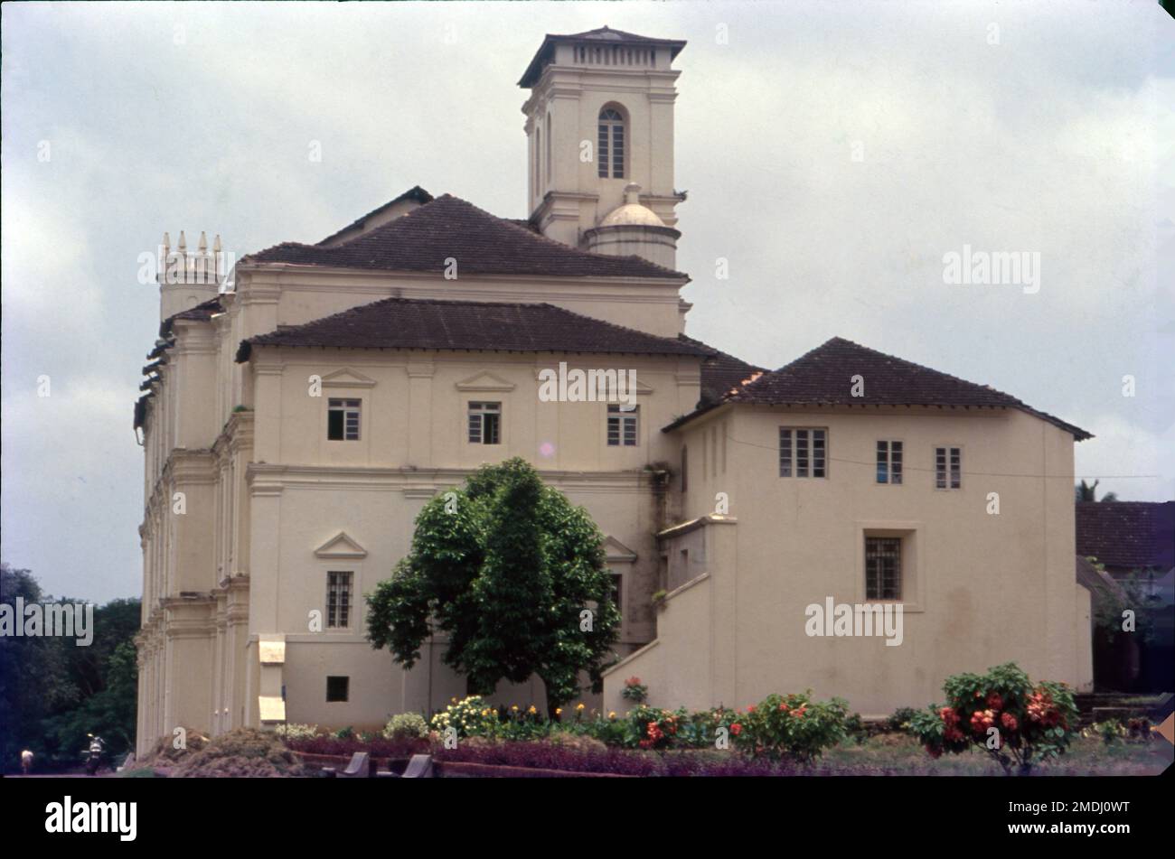 The Sé Catedral de Santa Catarina, known as Se Cathedral, is the ...