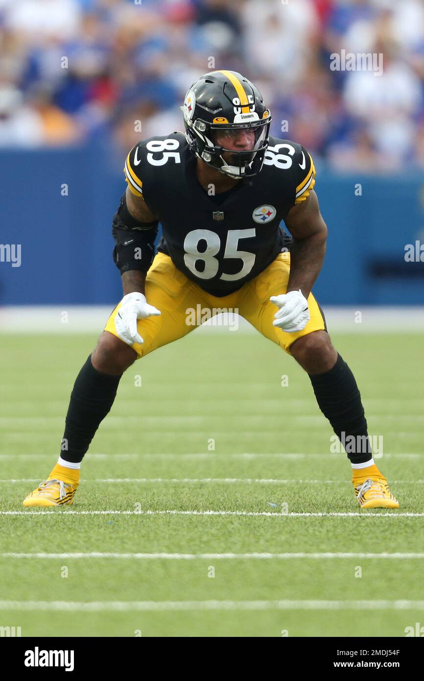 Pittsburgh Steelers tight end Eric Ebron (85) during the second half of ...