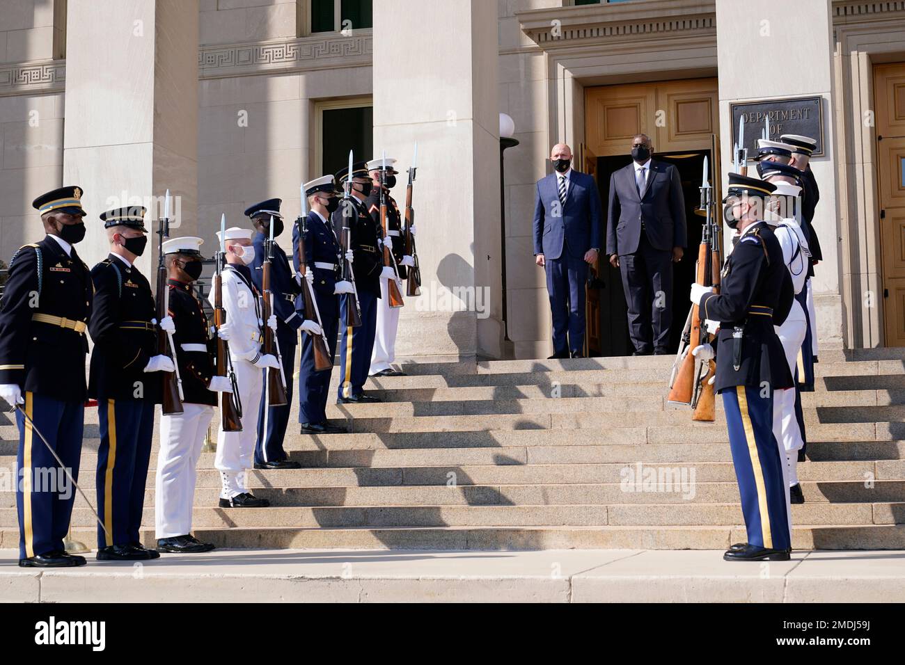 Defense Secretary Lloyd Austin stands with Australian Minister of ...