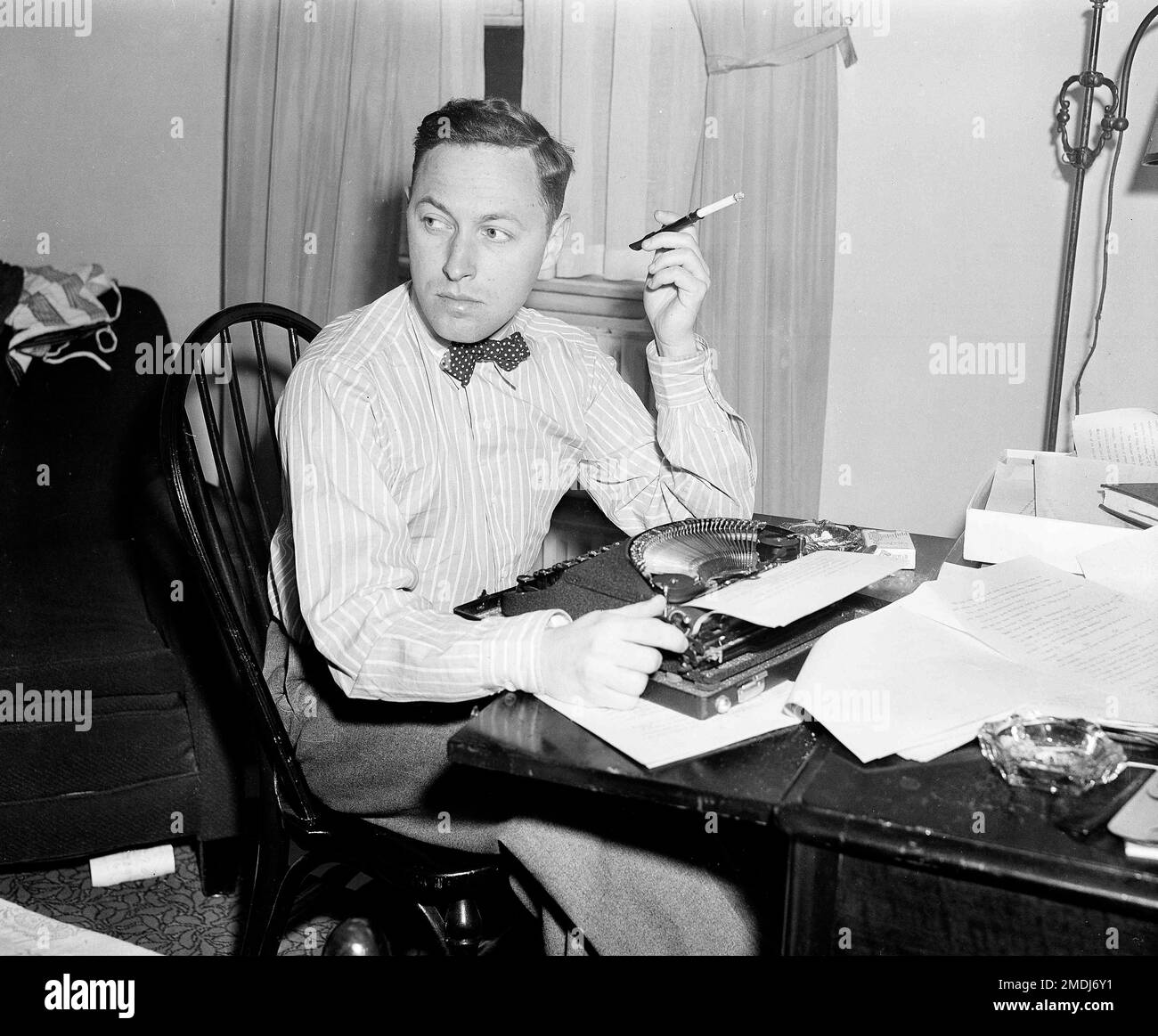 FILE - This Nov. 11, 1940 file photo shows playwright Tennessee ...