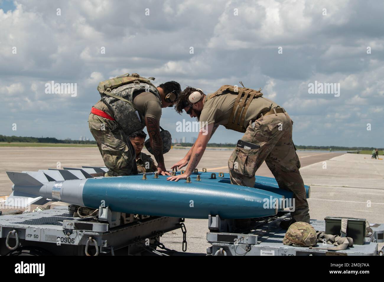 U.S. Air Force Airmen assigned to the 75th Fighter Generation Squadron ...
