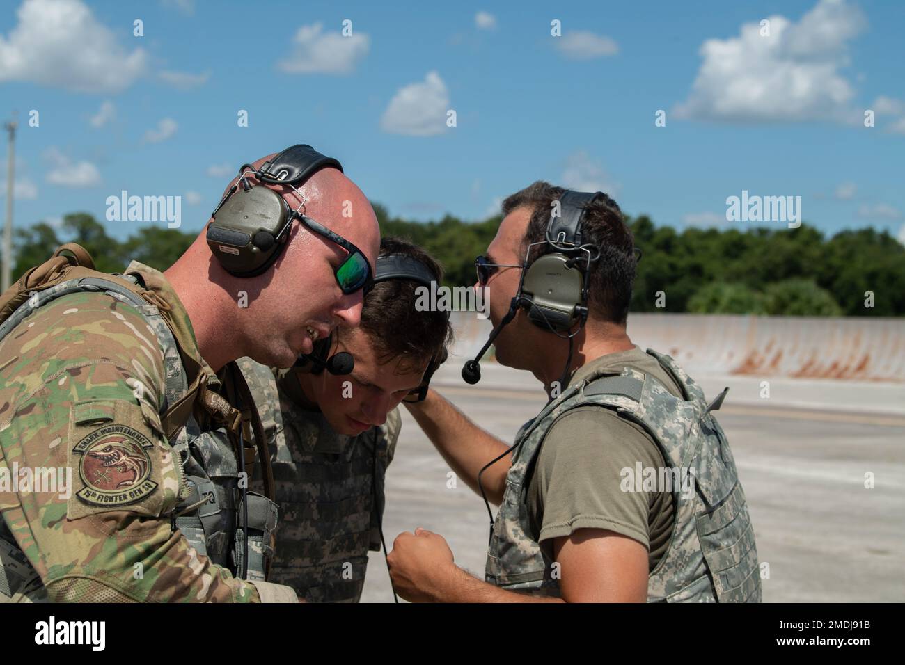 75th fighter generation squadron hi-res stock photography and images ...