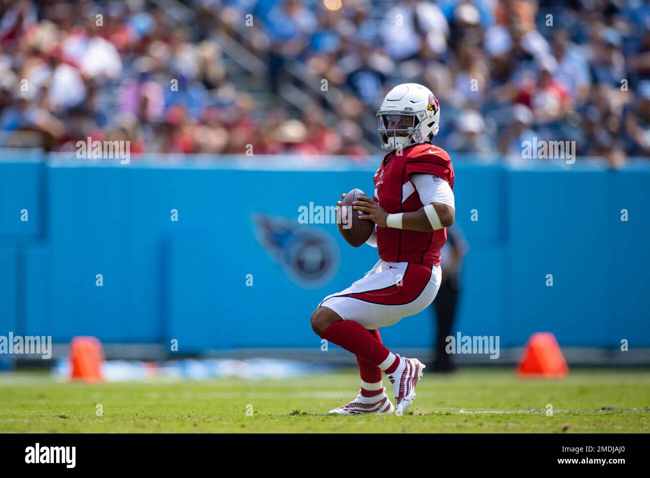 Arizona Cardinals quarterback Kyler Murray (1) runs with the ball ...