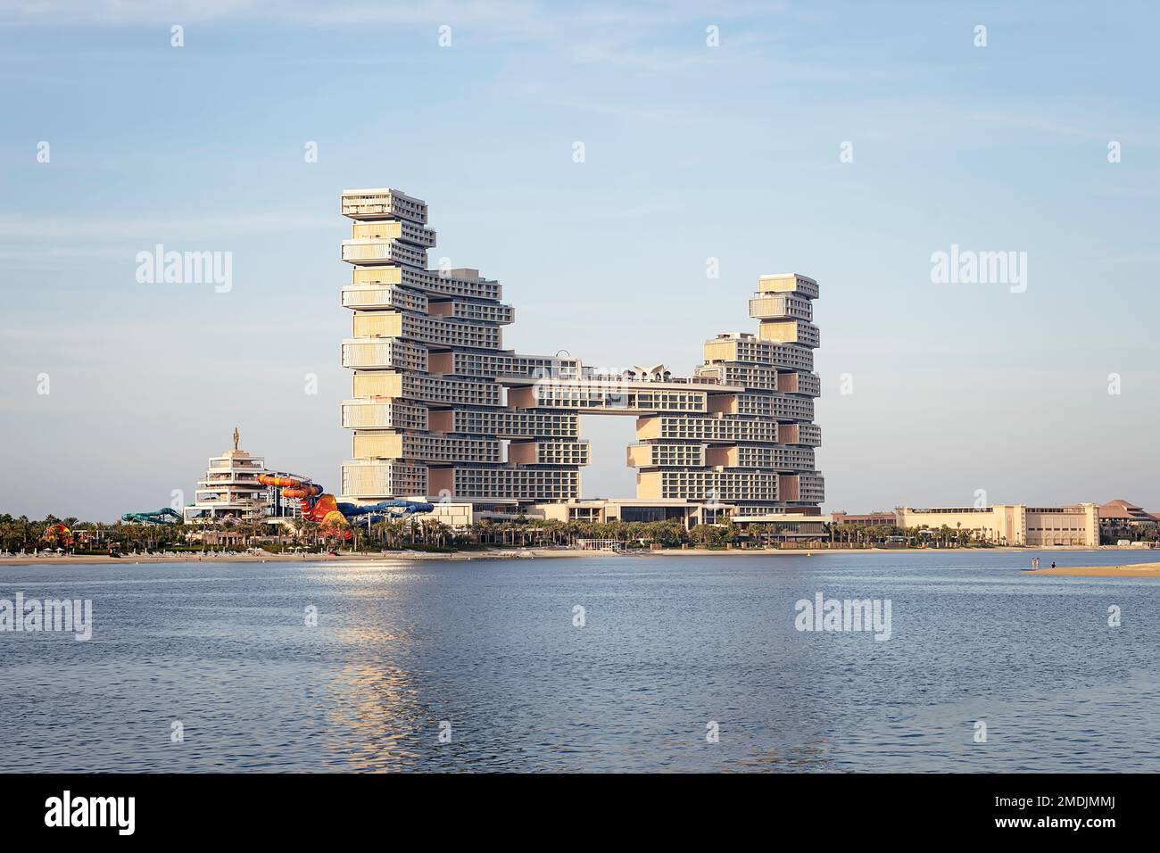 Royal Atlantis Hotel And Residences View From The Seaside Dubai Uae