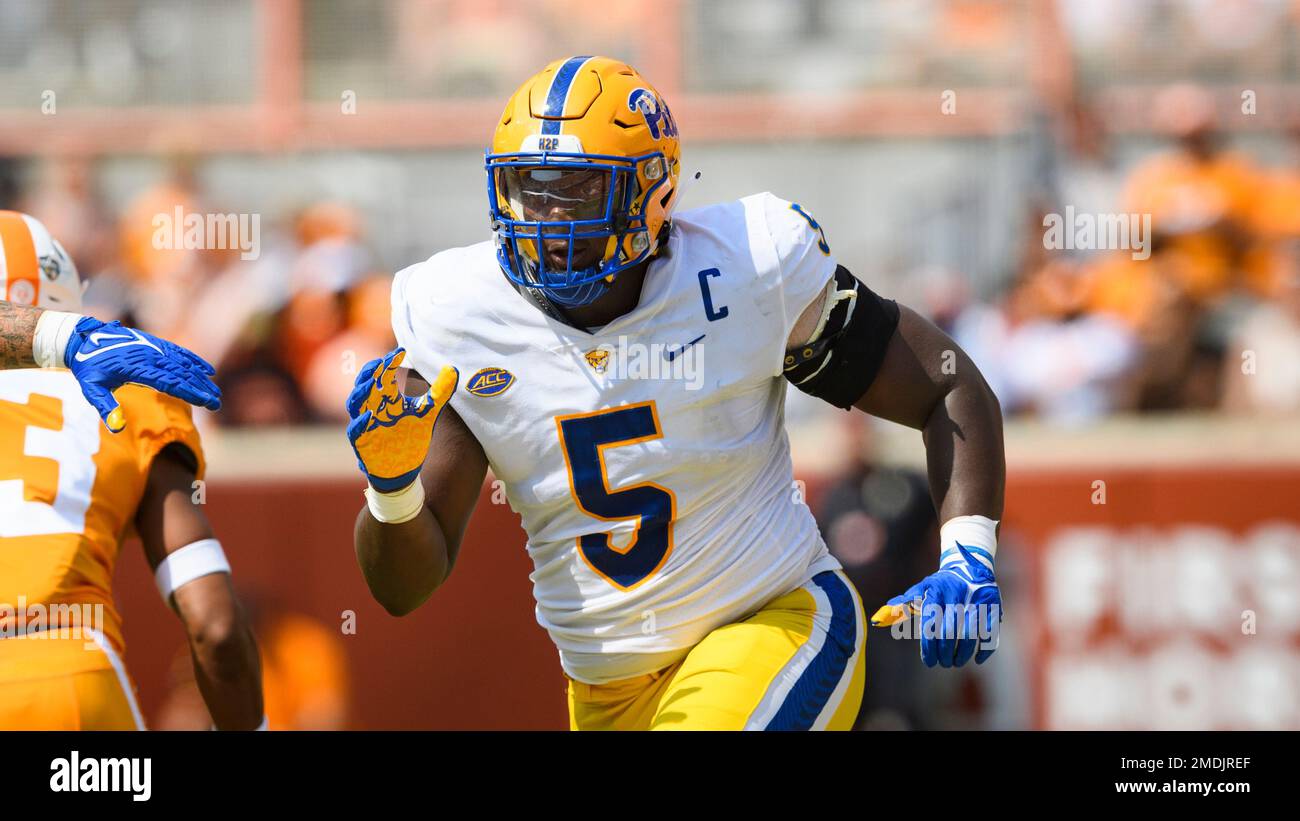 Pittsburgh defensive lineman Deslin Alexandre plays against Tennessee ...