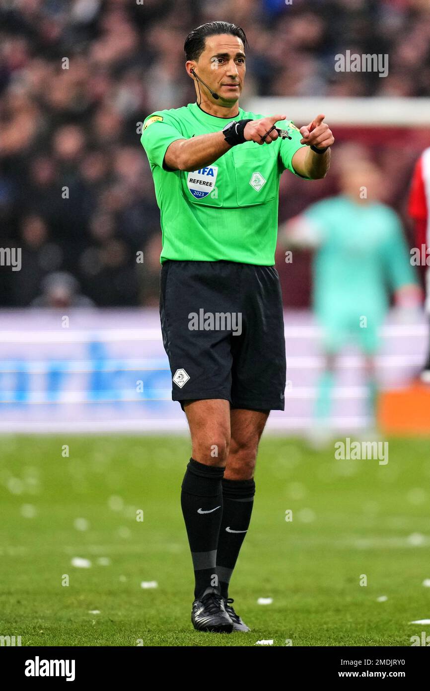 Rotterdam, Netherlands. 22nd Jan, 2023. Rotterdam - referee Serdar ...