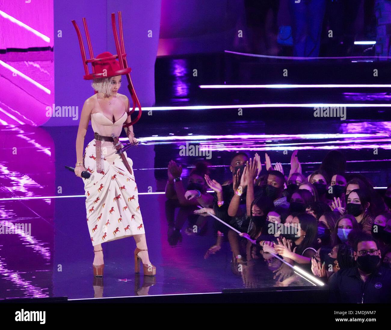 Host Doja Cat presents the award for best new artist at the MTV Video ...