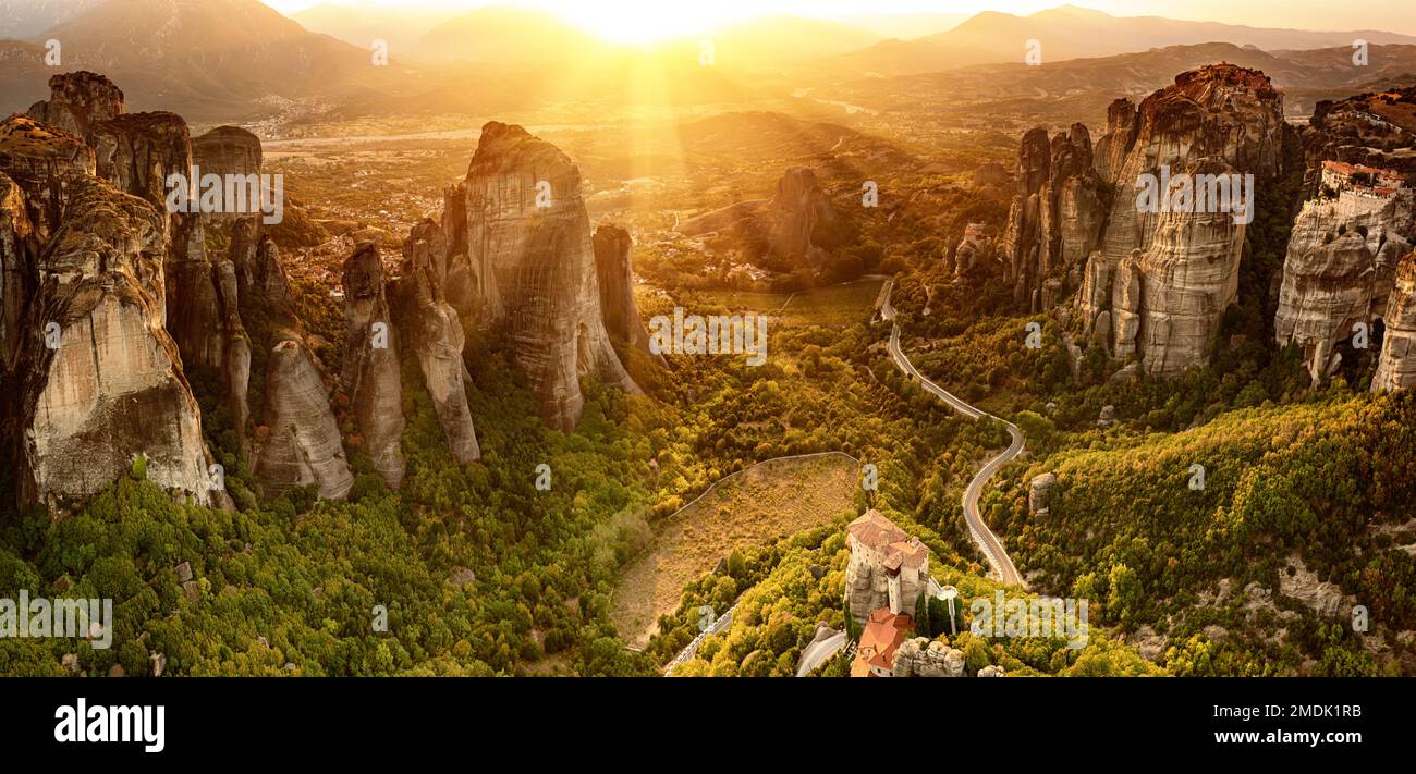 Meteora rocks, Greece Stock Photo - Alamy