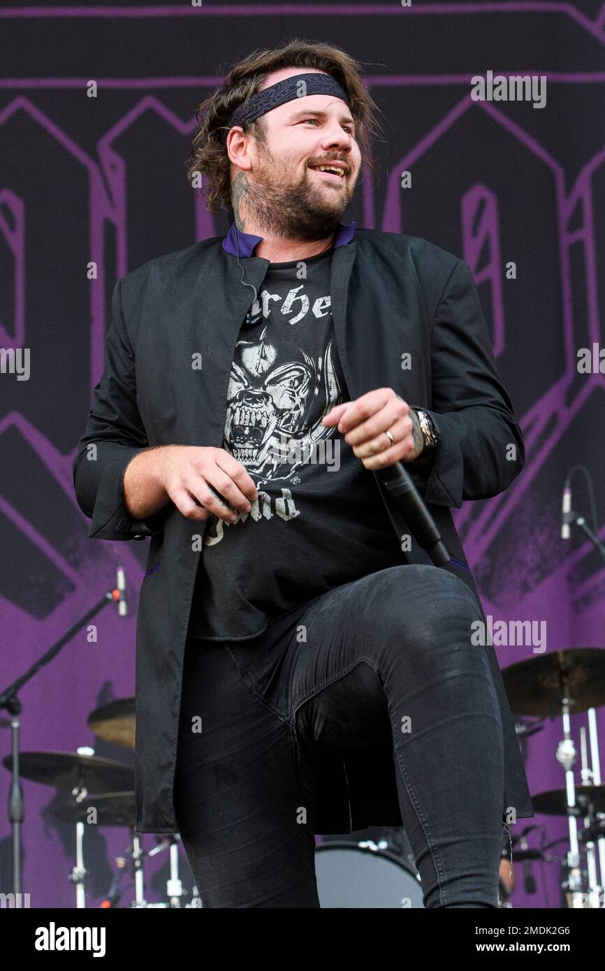 Caleb Shomo Beartooth