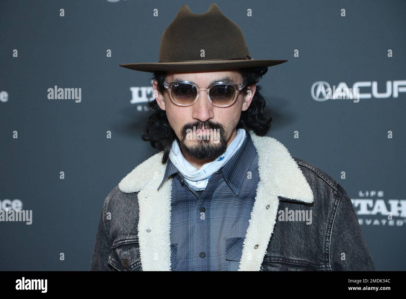 Frank ponce hi-res stock photography and images - Alamy