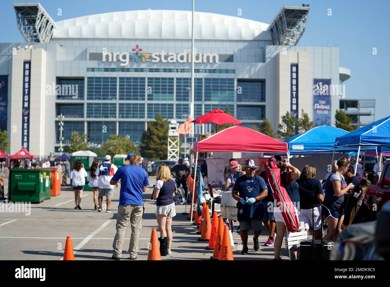 Houston Texans fans tailgate outside NRG Stadium before an NFL football ...
