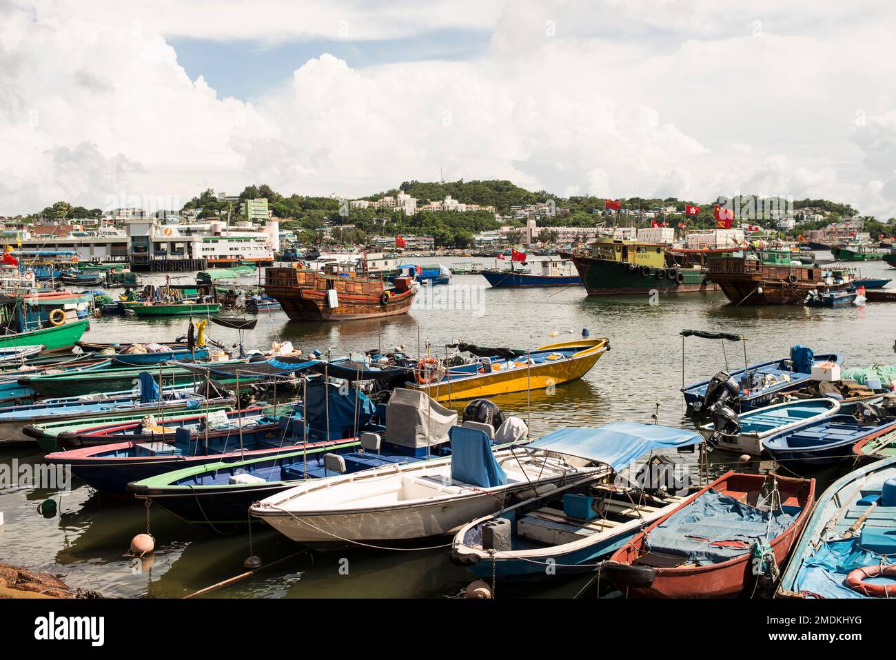 Cheung Chau harbour, Hong Kong Stock Photo - Alamy