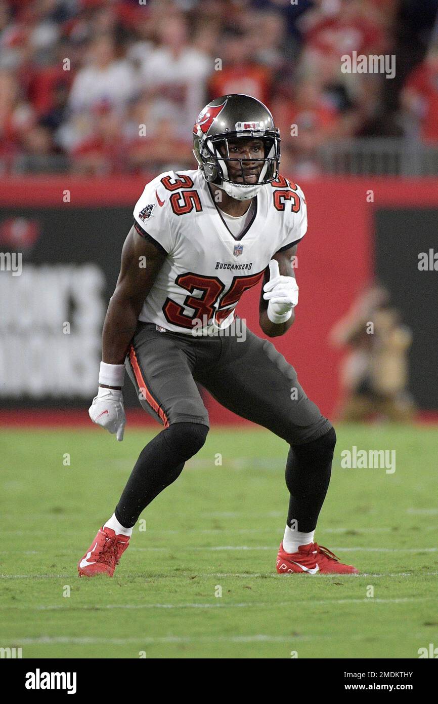Tampa Bay Buccaneers defensive back Jamel Dean (35) follows a play ...