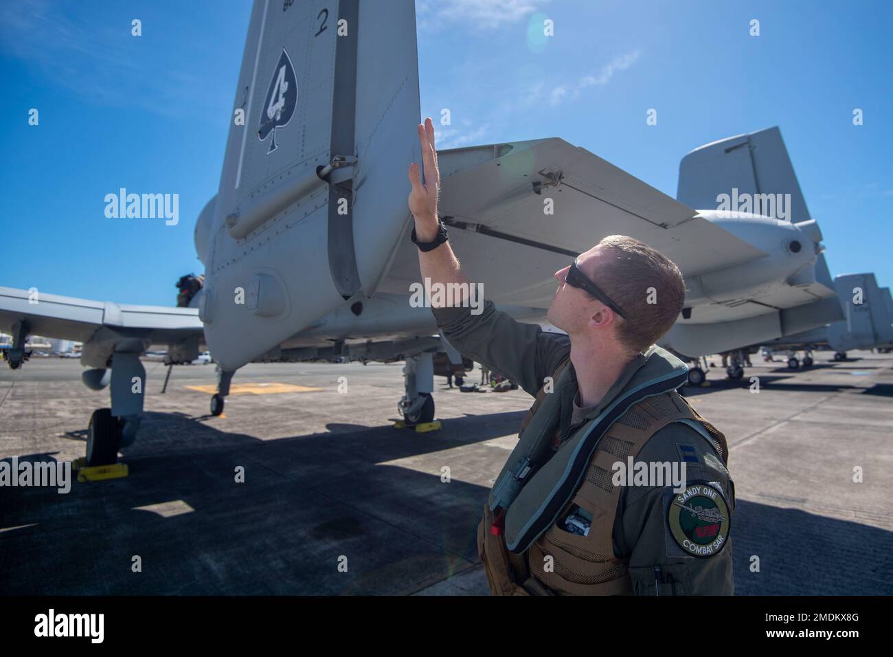 U.S. Air Force Capt. Hunter Hayes, A-10 Thunderbolt II pilot assigned ...
