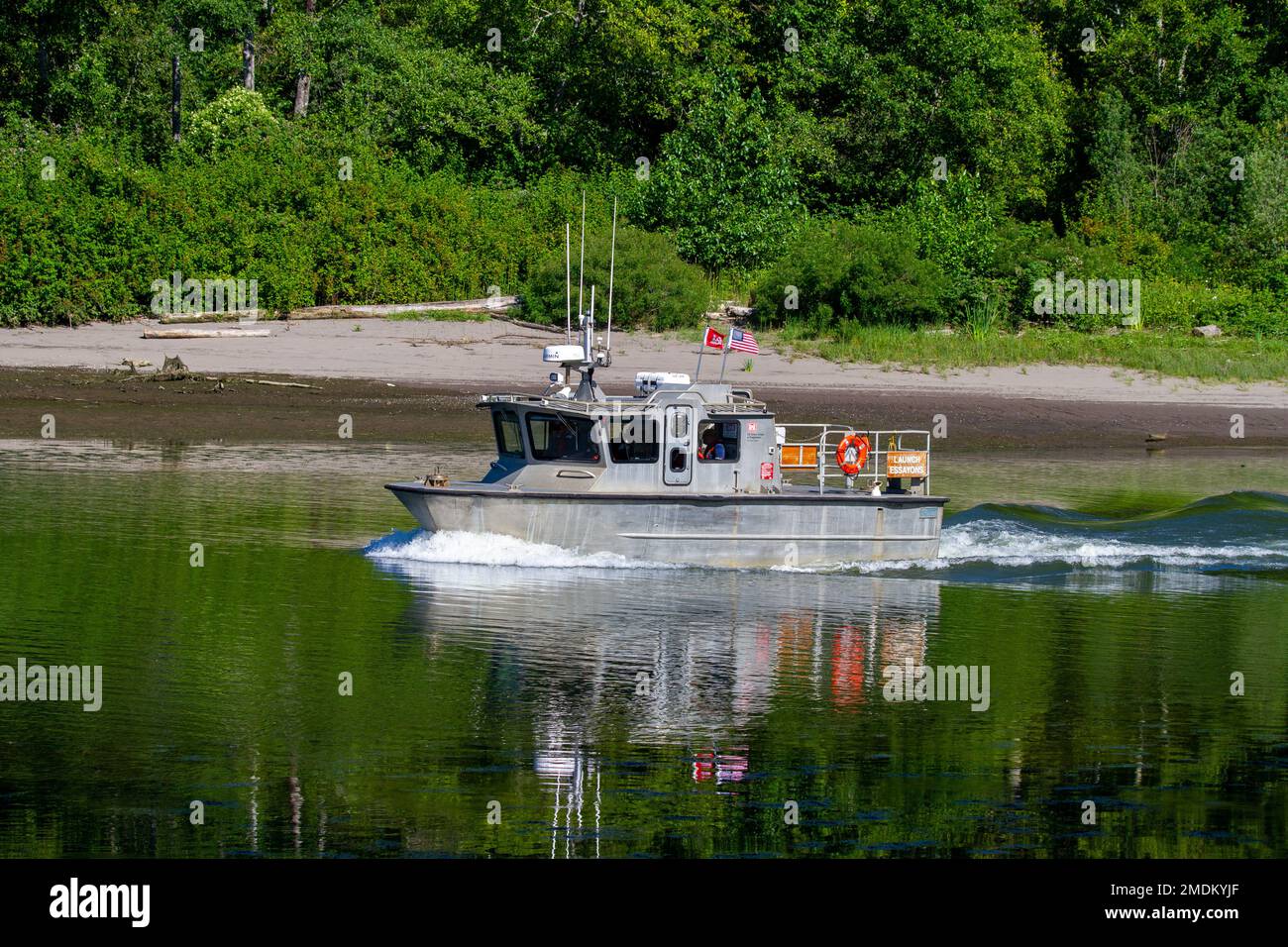 Crew u s army vessel hi-res stock photography and images - Alamy