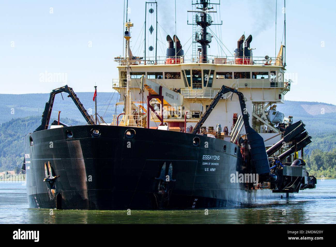 Hopper dredge Essayons operates in the Columbia River near Cathlamet ...
