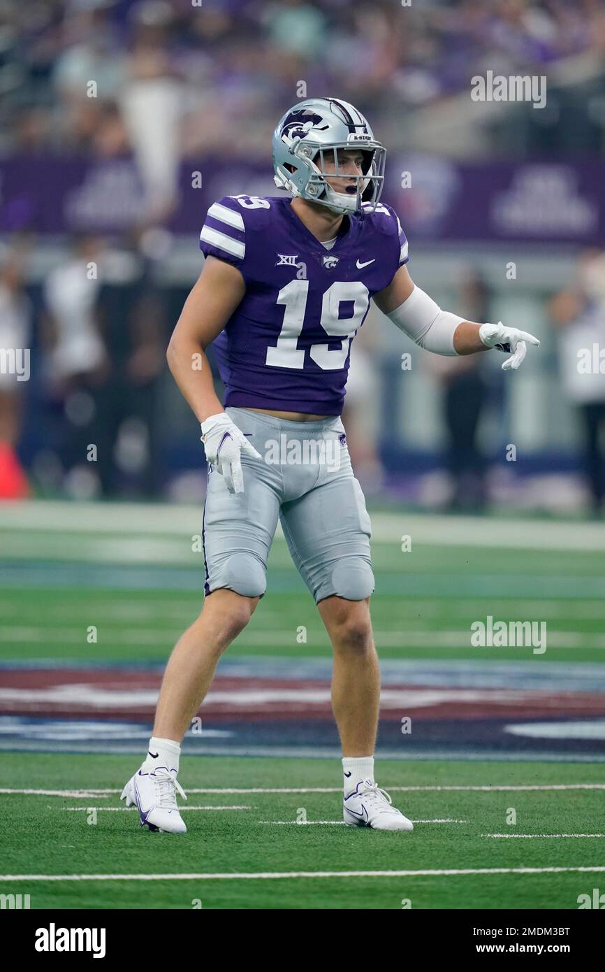 Kansas State defensive back Ross Elder (19) lines up against Stanford ...