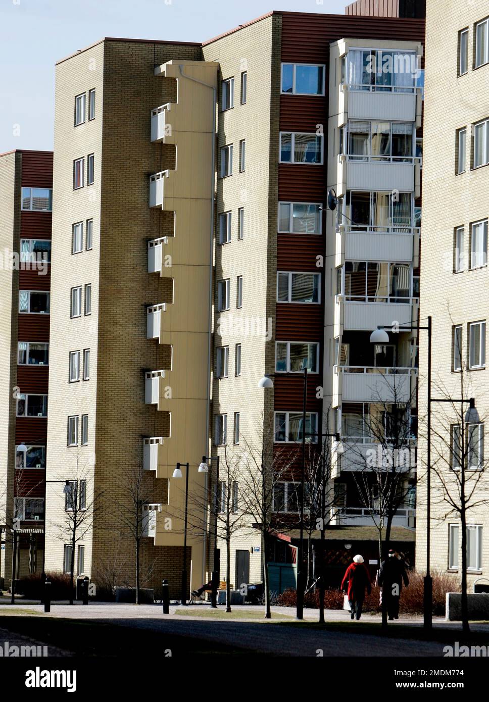 Apartment buildings in a residential area Stock Photo - Alamy