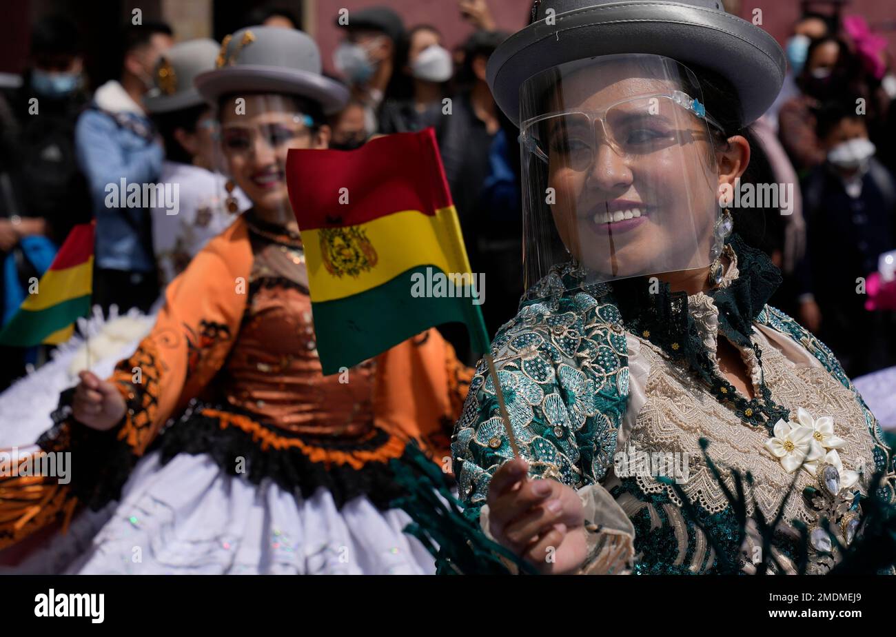 Dancers perform to celebrate the National Day of the Morenada Dance in ...
