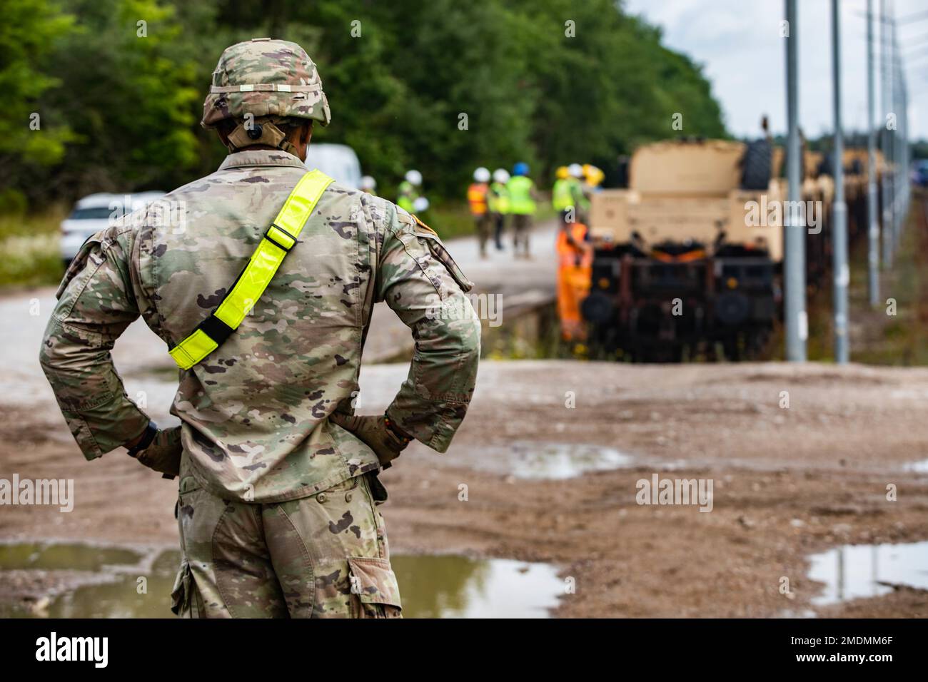 U.S. Army soldier, assigned to 3rd Armored Brigade Combat team, 1st ...
