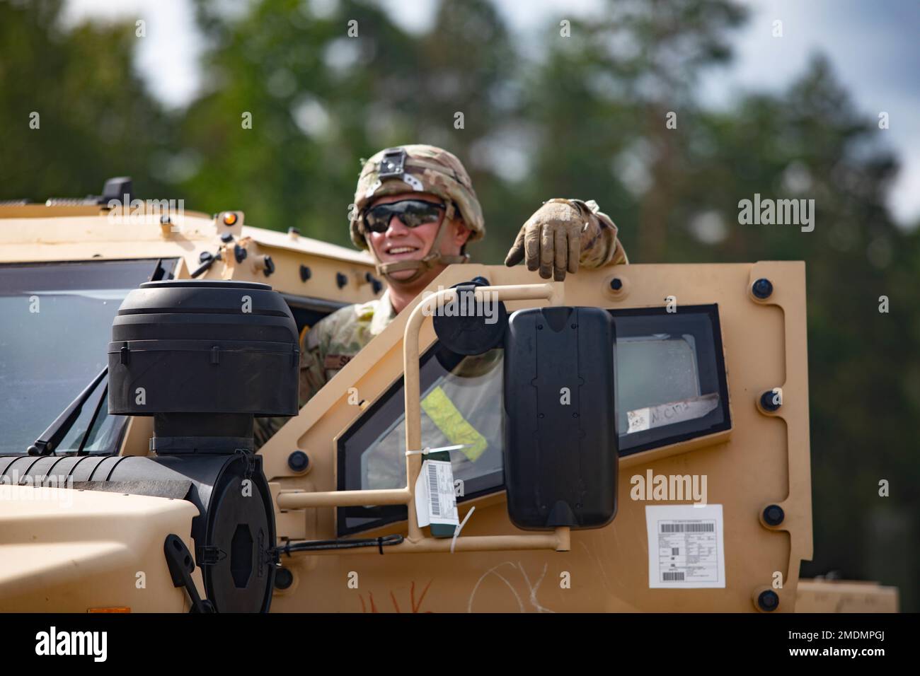 U.S. Army soldier, assigned to 3rd Armored Brigade Combat team, 1st ...