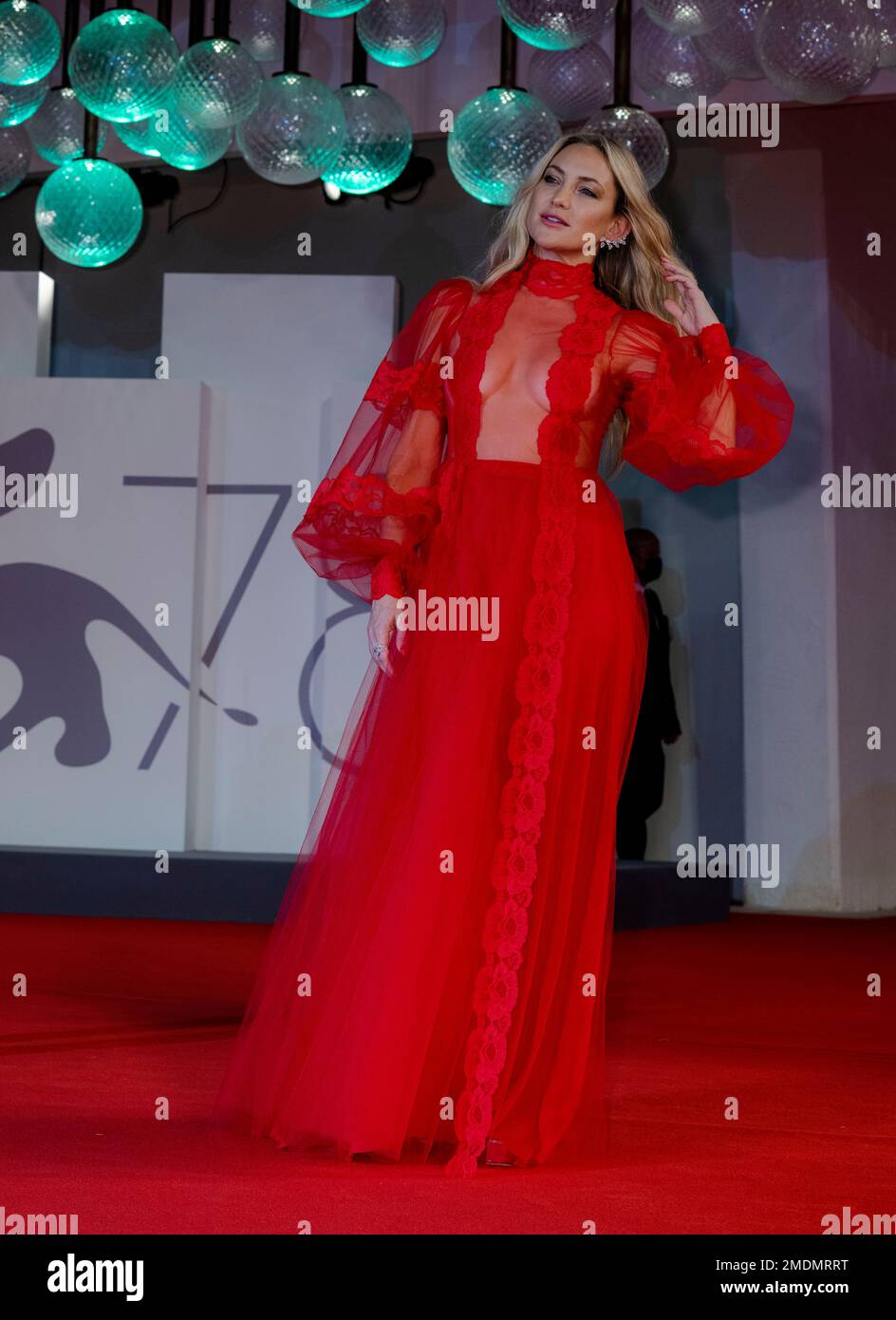 Kate Hudson poses for photographers upon arrival at the premiere of the ...