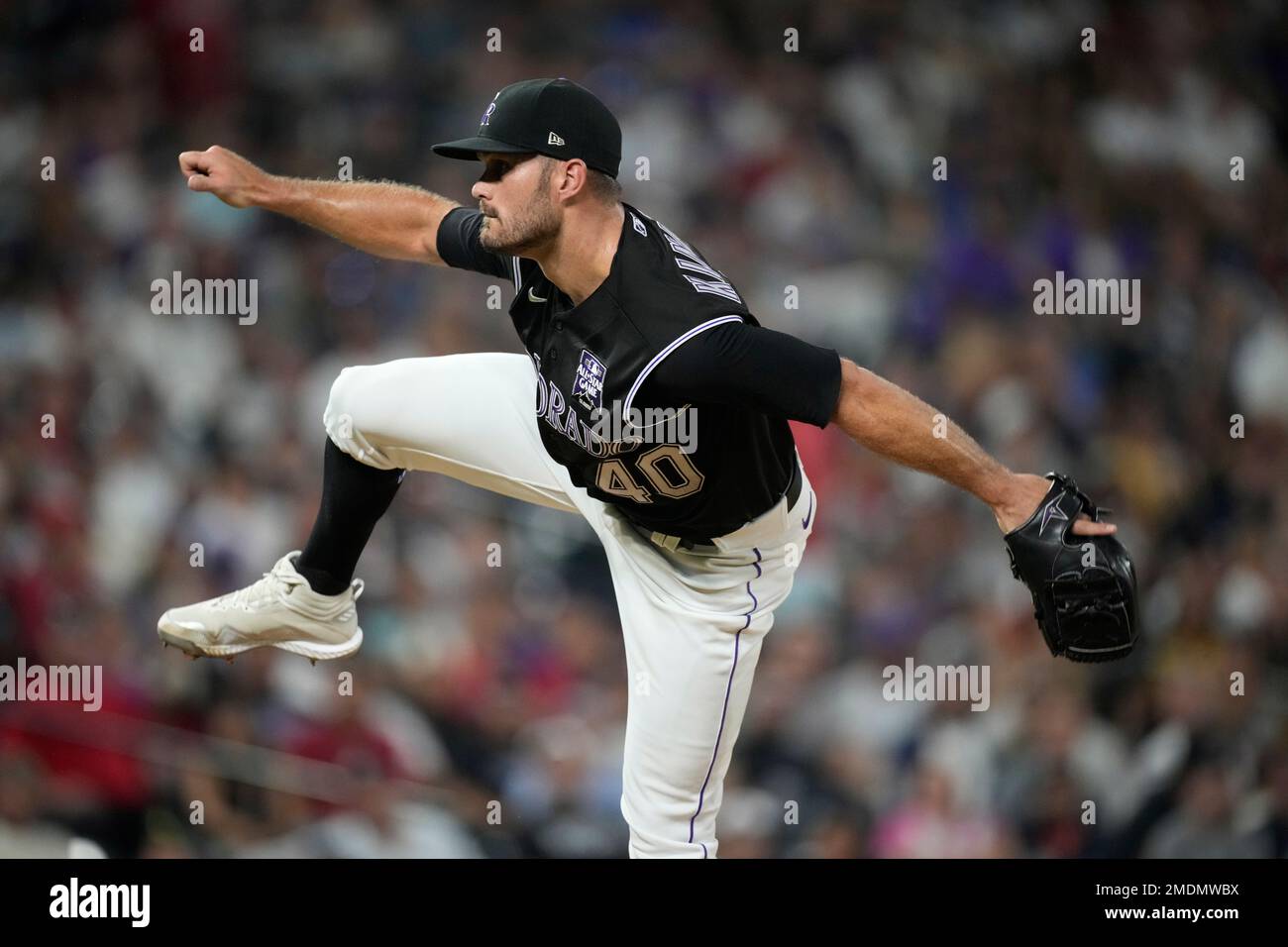 Colorado Rockies relief pitcher Tyler Kinley (40) in the sixth inning ...