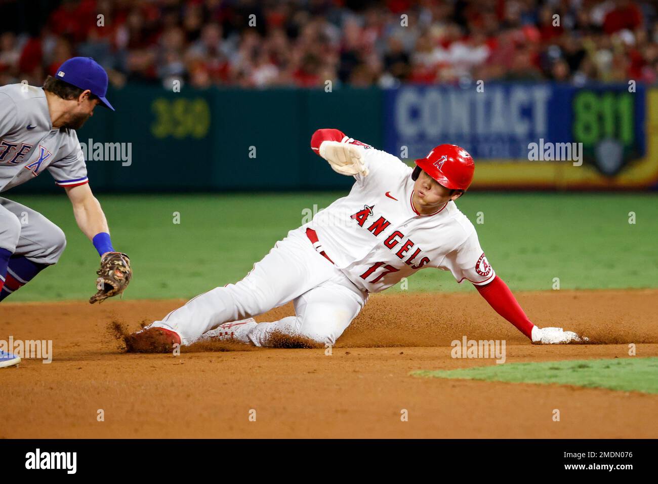 Los Angeles Angels' Shohei Ohtani (17) slides in to second against ...