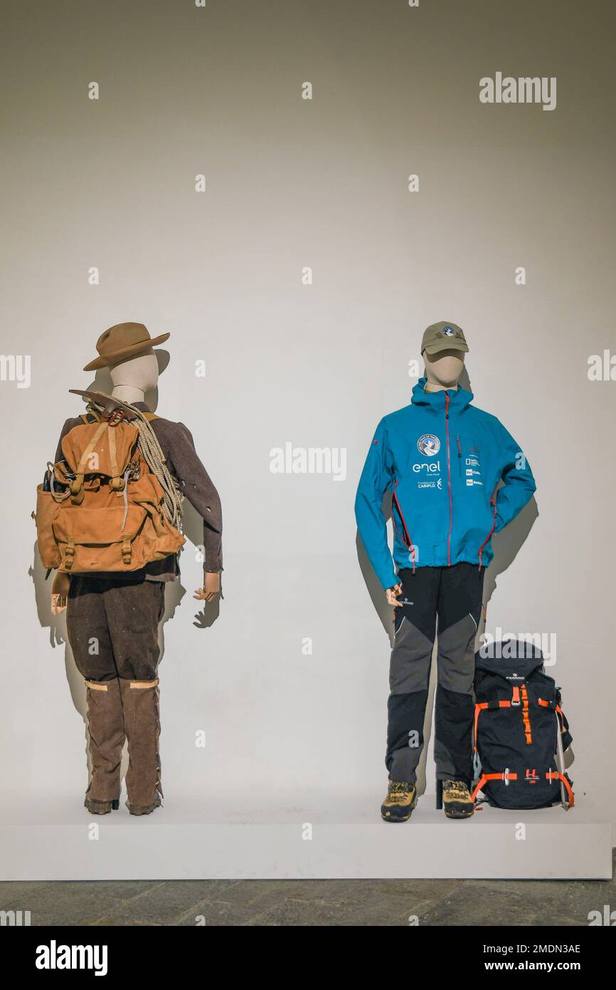 Mannequins that show the difference between the mountaineering clothing ...